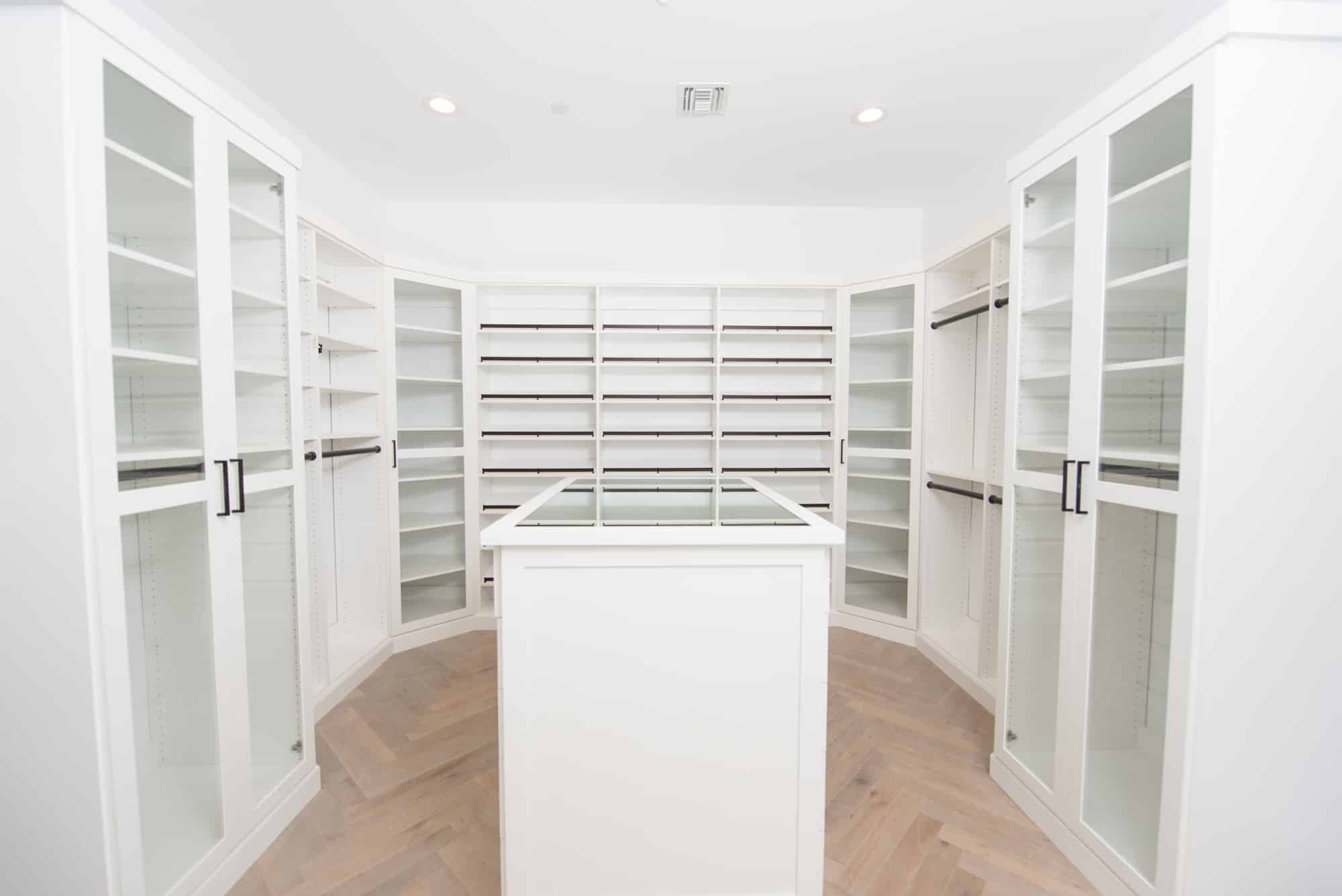 Luxury Closets - Classy Closets
